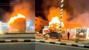 സിനിമയെ വെല്ലുന്ന രംഗം; തീ പിടിച്ച വാഹനം പെട്രോൾ പമ്പിൽ നിന്ന് ...