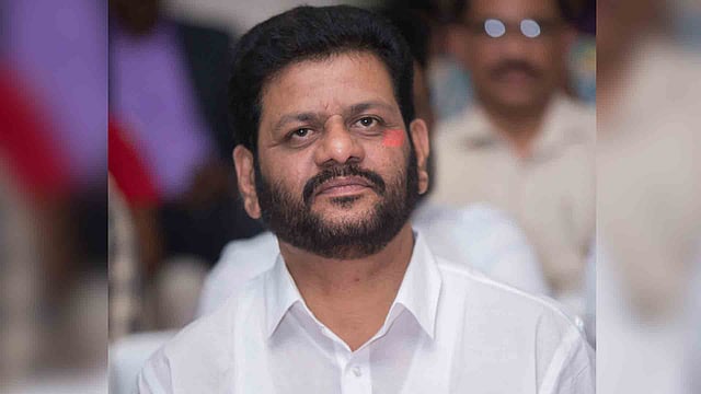 പരാതിക്കാരെ അധിക്ഷേപിച്ചിട്ടില്ല, തെറ്റായി വ്യാഖ്യാനിച്ചു; നിര്‍വ്യാജം ...