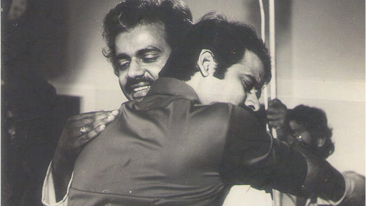 ബാലചന്ദ്രോ എന്തുവാ ഇത്? എന്റെ ഡയലോഗിന് കൈയടിയോ? ദുഃഖനായകനും കൈയടിയോ ...