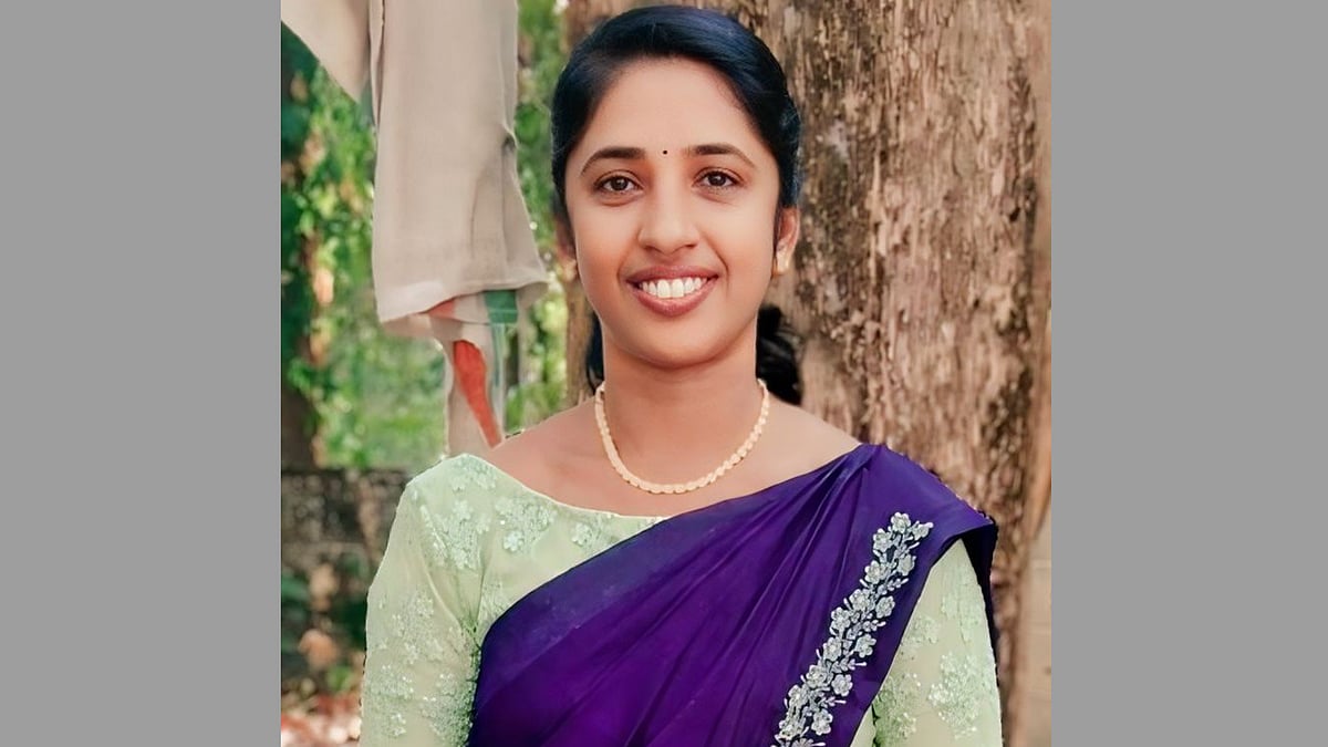 കായികാധ്യാപിക സ്കൂളിൽ കുഴഞ്ഞുവീണു മരിച്ചു
