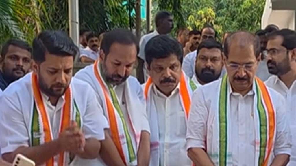 പുതിയ നേതൃത്വത്തെ സ്വീകരിക്കാന്‍ കെപിസിസി; സണ്ണി ജോസഫും സഹഭാരവാഹികളും ...