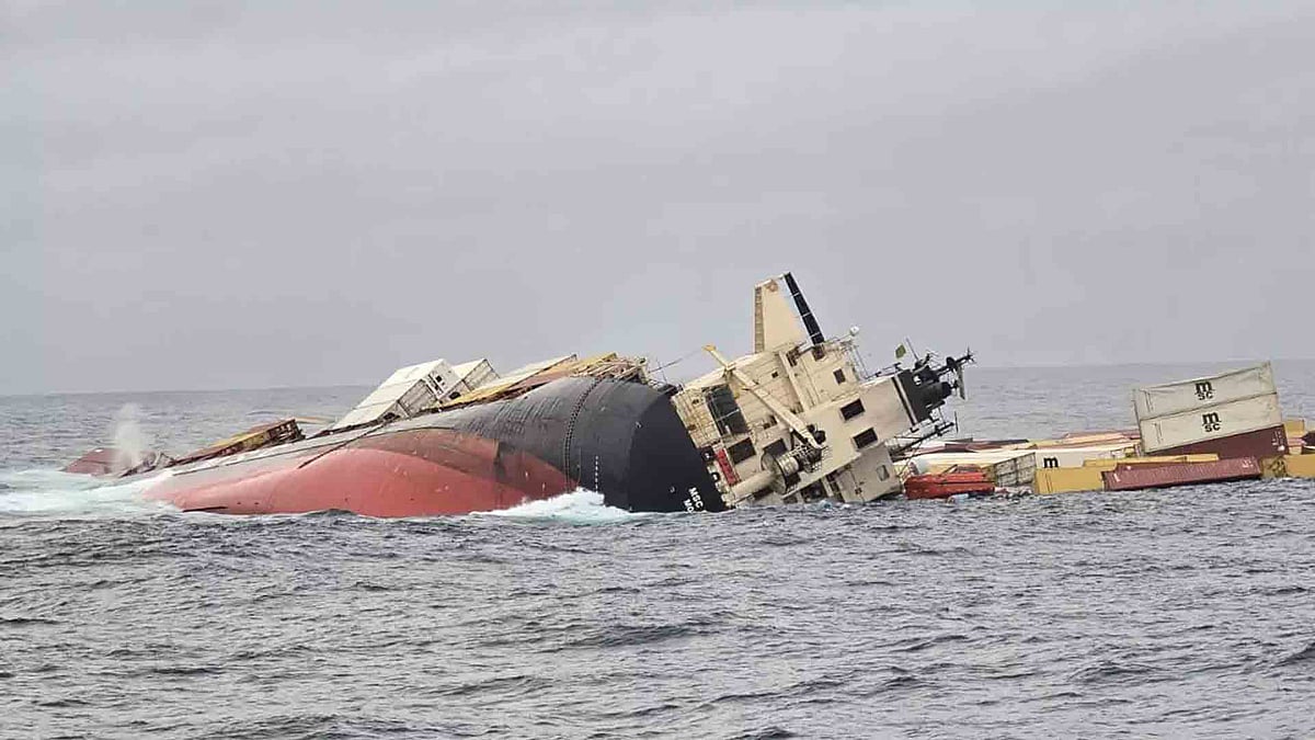 മുങ്ങിയ കപ്പലിലെ 13 കാര്‍ഗോകളില്‍ എന്ത്?, | MSC ELSA 3