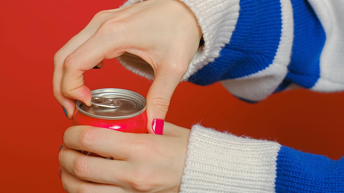 എന്താണ് ജെൻ സിയുടെ 'ഫ്രിഡ്ജ് സി ഗരറ്റ്'? മാതാപിതാക്കൾ അറിഞ്ഞിരിക്കണം ...