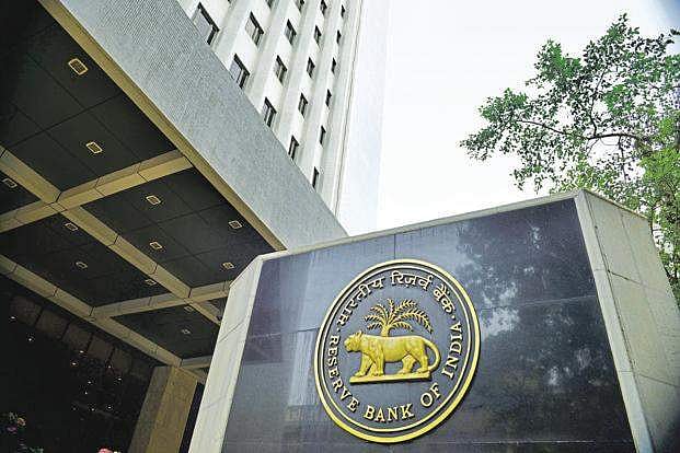 ഇന്ത്യയില്‍ തൊഴില്‍ സാഹചര്യവും സാമ്പത്തികാവസ്ഥയും വളരെ മോശം അവസ്ഥയില് ...