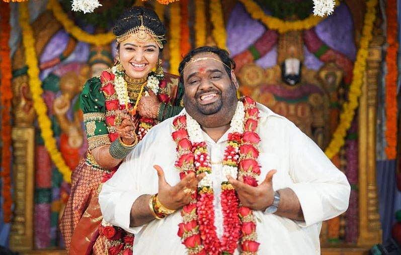 Producer Ravinder Chandrasekhar got married to famous TV star Mahalakshmi