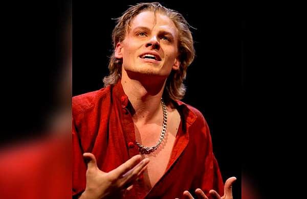 broadway actor Jeffrey Carlson passes away